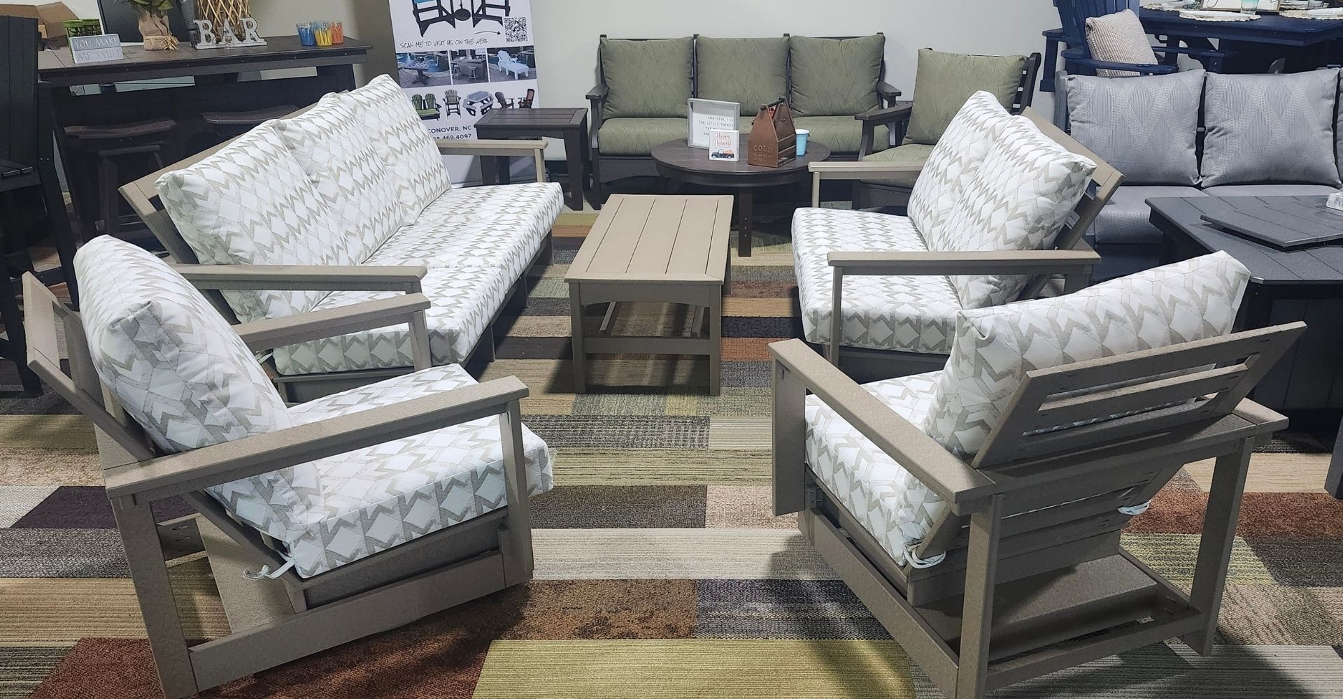 Eco-Chic Backyard: Sustainable Outdoor Furniture - PFOL